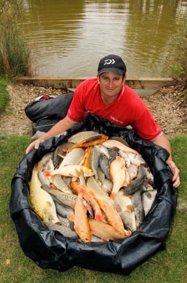 Wold Farm Fishing - Fishing Location in Bedfordshire - Details, Species ...